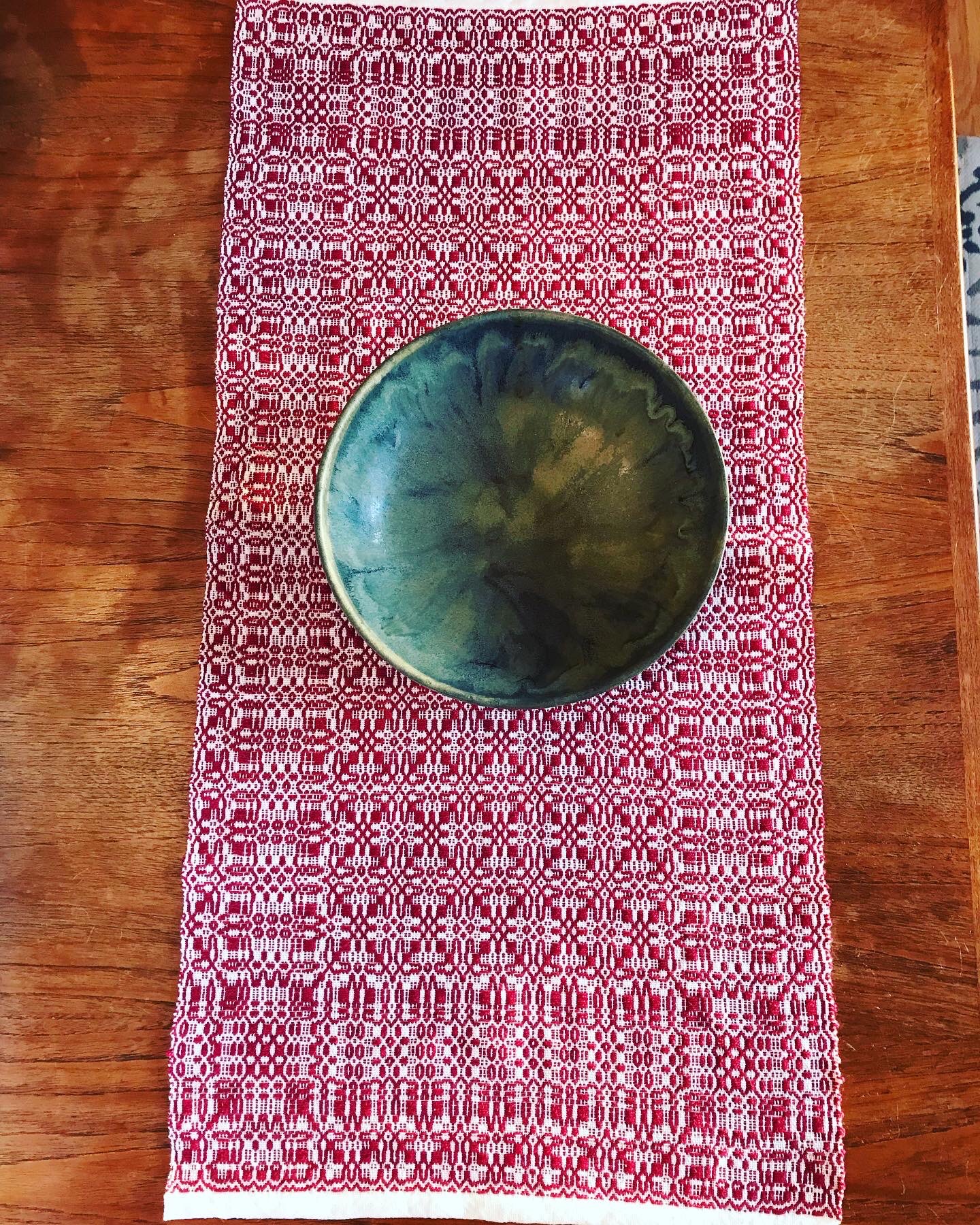 Notes on a Celebration Overshot Runner – Midwest Weaving