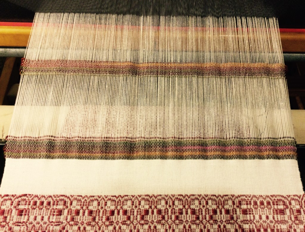 Tying a New Warp to an Old Warp in 7 Steps – Midwest Weaving
